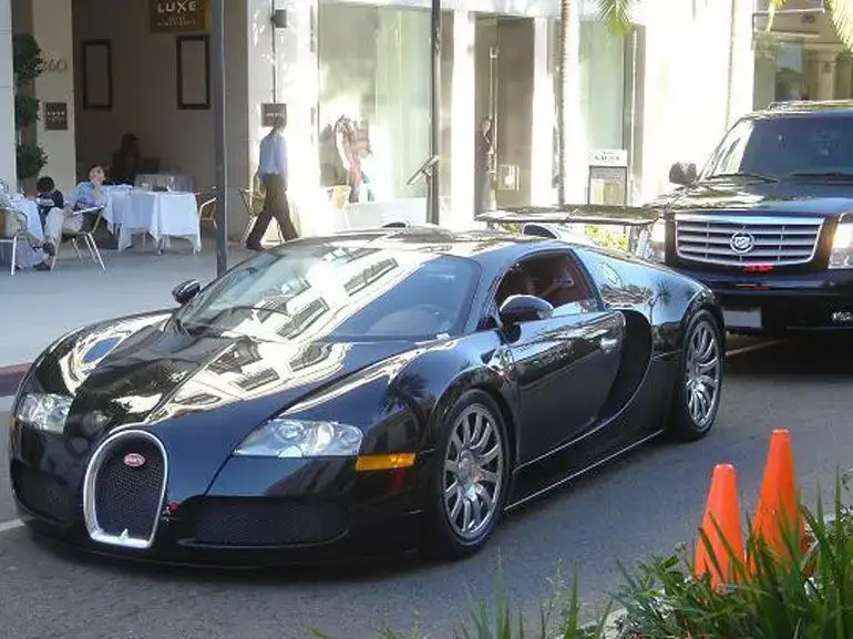 Despite being among the TOP richest rappers in the world, Lil Wayne's ...